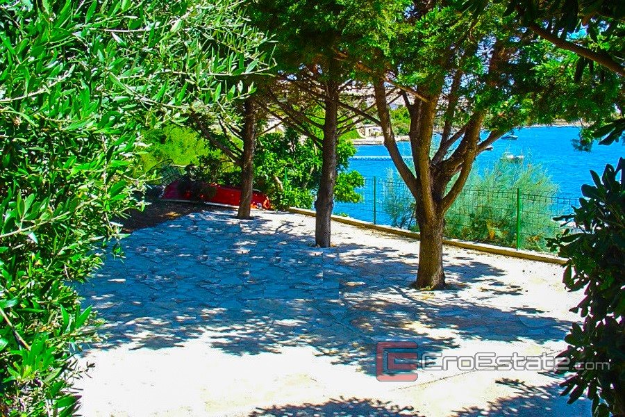 Croatia,Pag - House with sea view