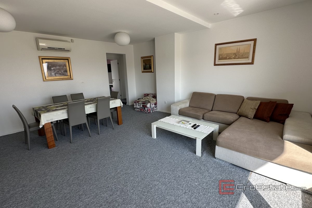Chorvatsko,Split - Dragovode – Unikátní penthouse s prostornou terasou ...